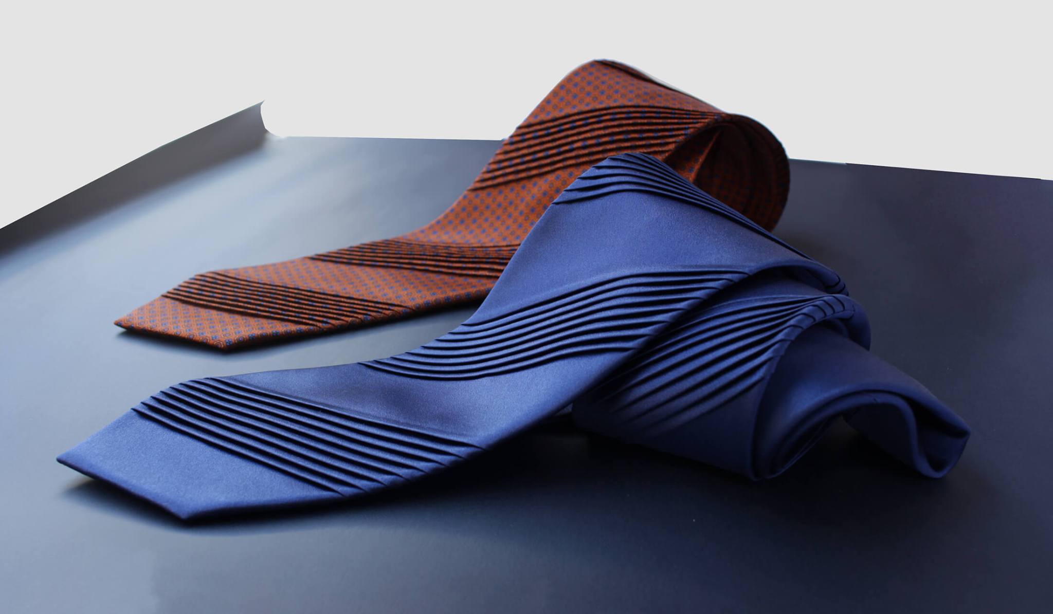 一人の社会学者の情熱が生んだ新たな文化 シルビオ フィオレッロ ネクタイコレクション The Silvio Fiorello Tie ...